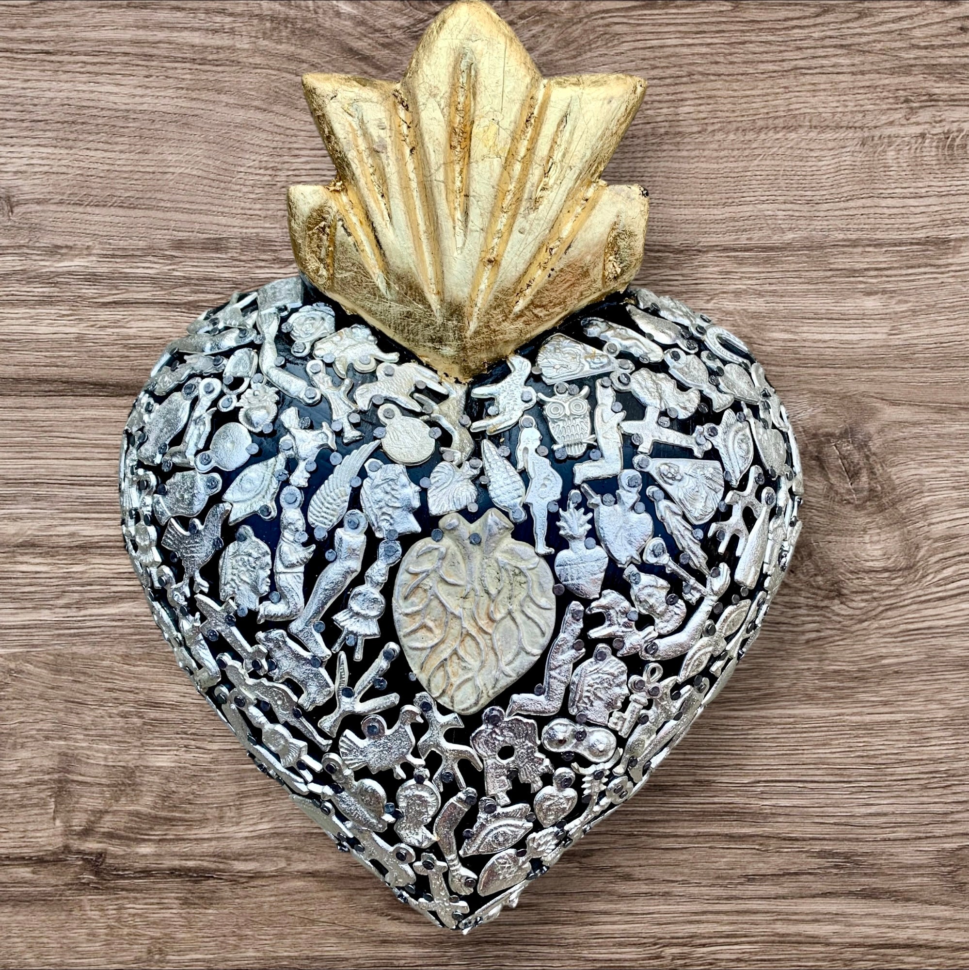 Milagros Heart - Mexican Sacred Milagro Corazon - Folk Art | MexDecor
