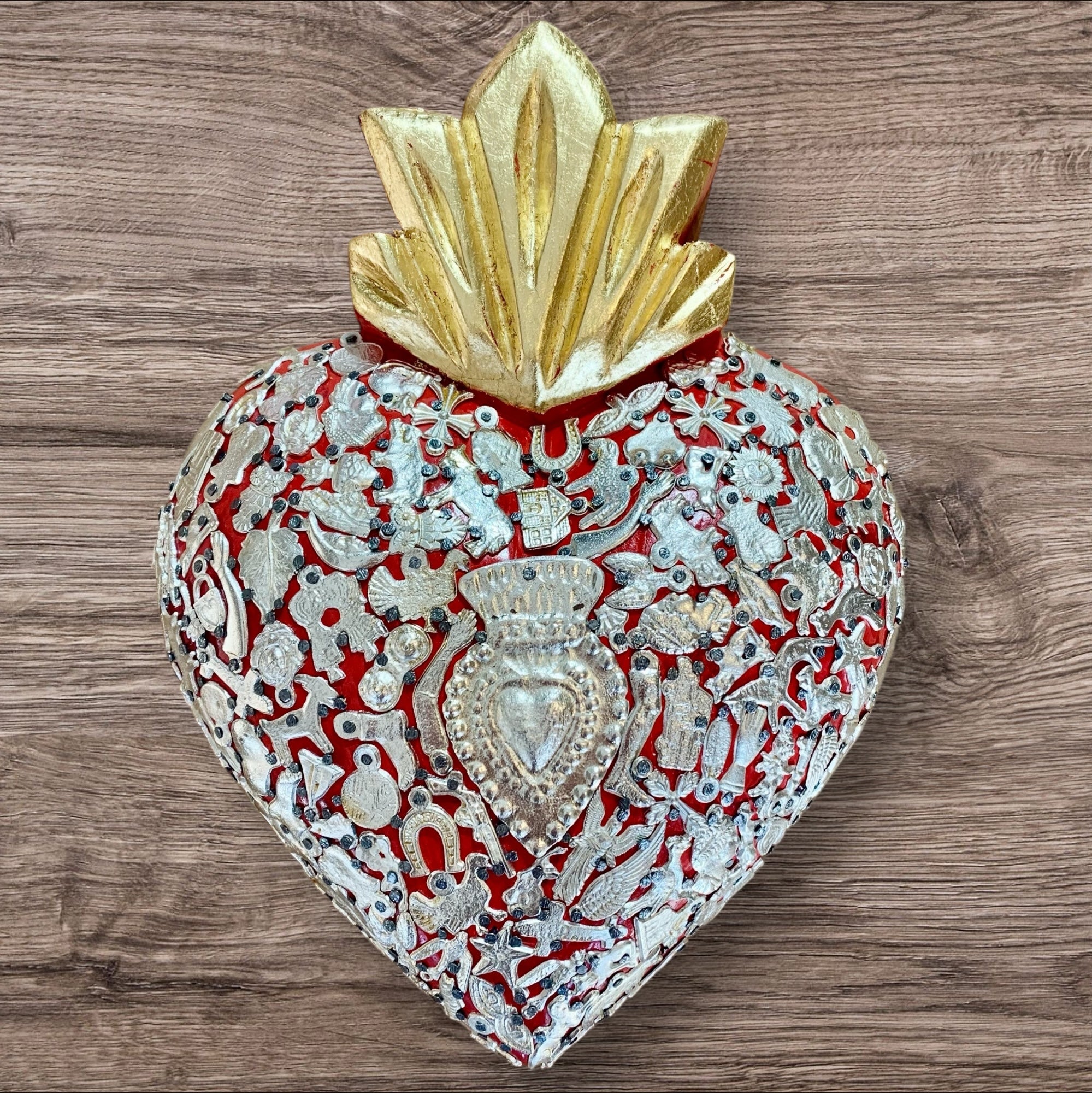 Milagros Heart - Mexican Sacred Milagro Corazon - Folk Art | MexDecor
