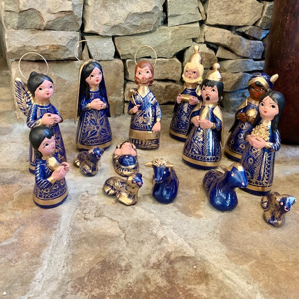 Mexican Nativity Set - Hand Crafted Clay Nativities Grande | MexDecor